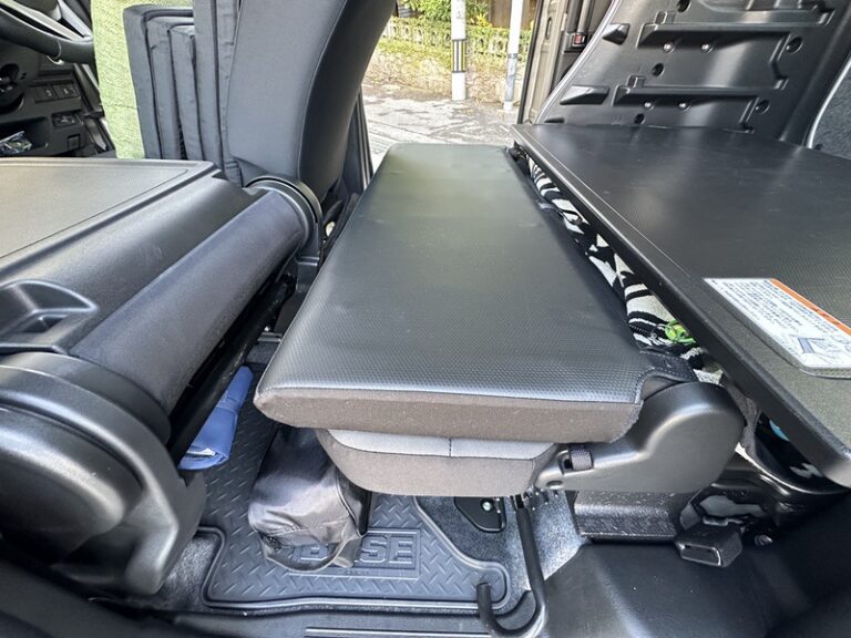 超簡単！一枚板のDIYで車中泊、スズキ スペーシアベース（MK33V）フルフラット化&テーブル2WAY利用 | ジッジ沖縄