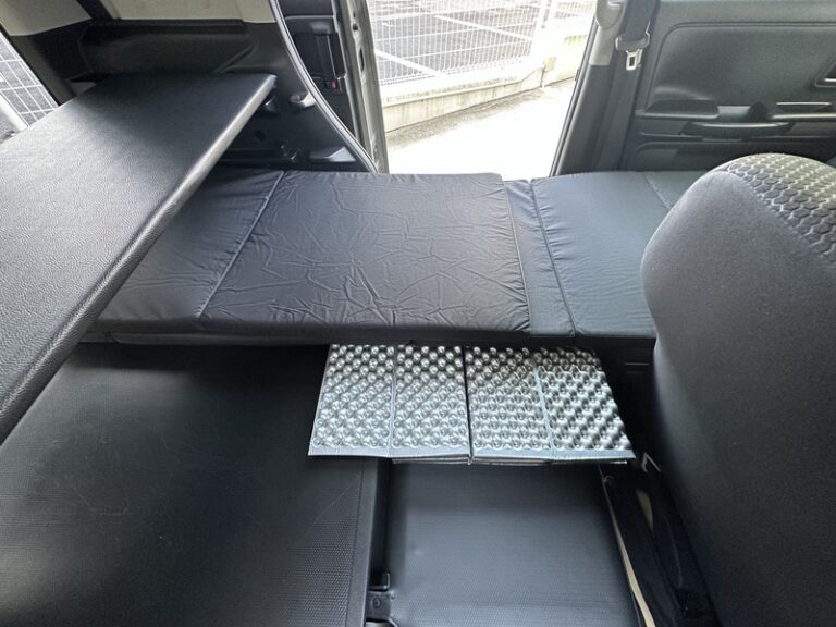 超簡単！一枚板のDIYで車中泊、スズキ スペーシアベース（MK33V）フルフラット化&テーブル2WAY利用 | ジッジ沖縄