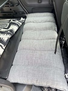 超簡単！一枚板のDIYで車中泊、スズキ スペーシアベース（MK33V）フルフラット化&テーブル2WAY利用 | ジッジ沖縄